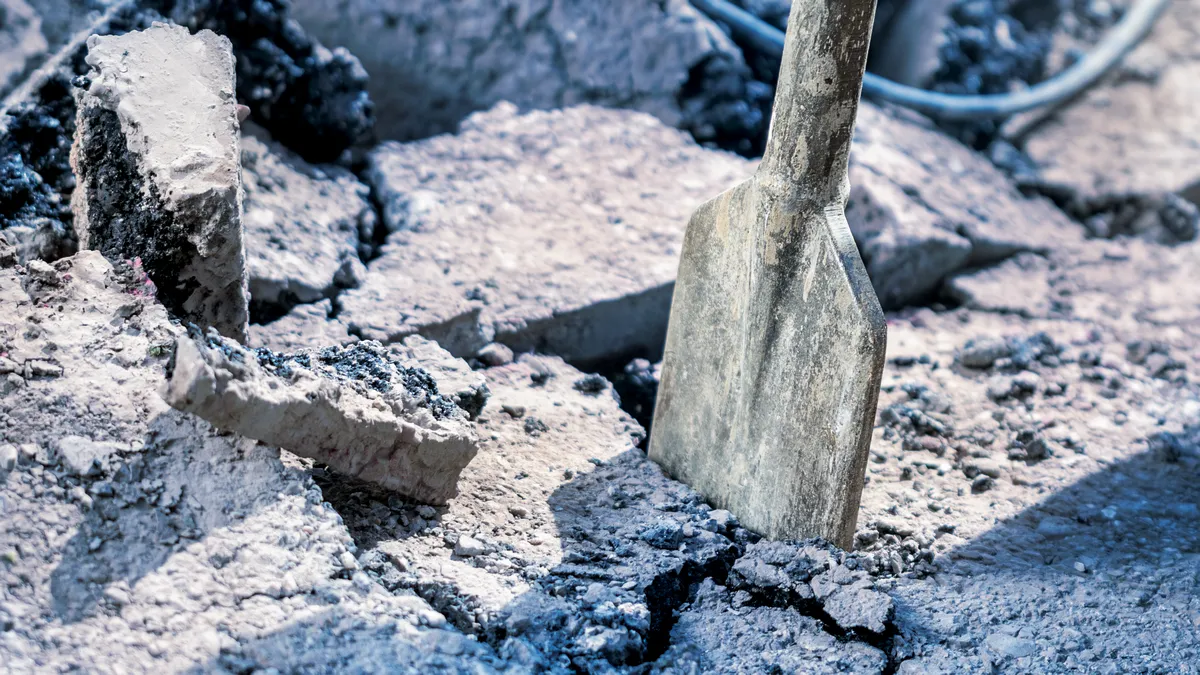 PRO HEX 28 Asphalt Cutter - Bosch Professional