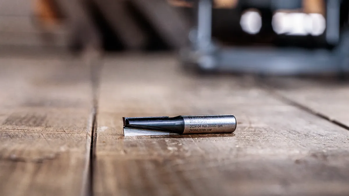 PRO Router Bit Straight, One Flute - Bosch Professional