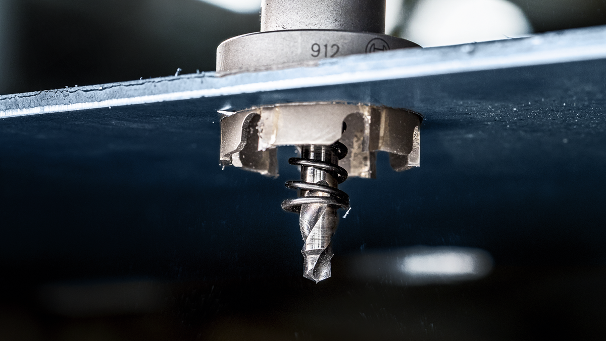 Anahtarlı EXPERT Sheet Metal Delik Açma Testeresi - Bosch Professional